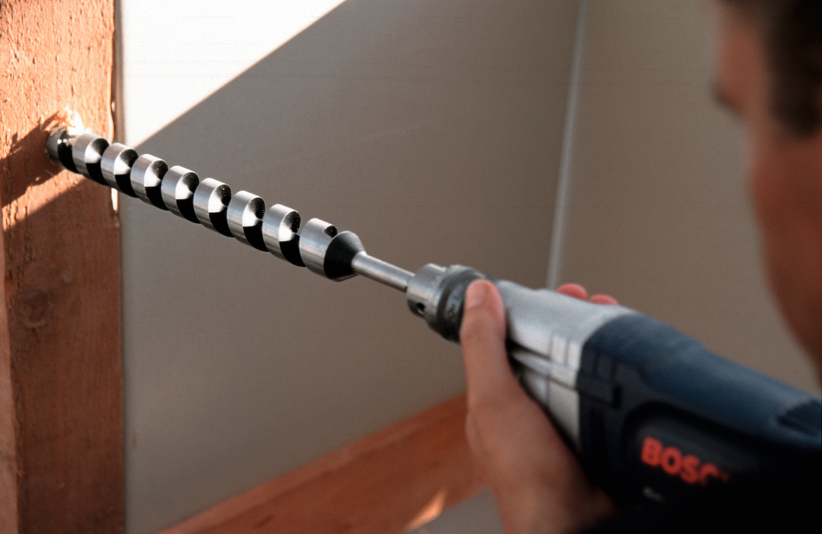 Perceuse GBM13HRE Bosch filaire professionnel gros diamètre bois 0601049603